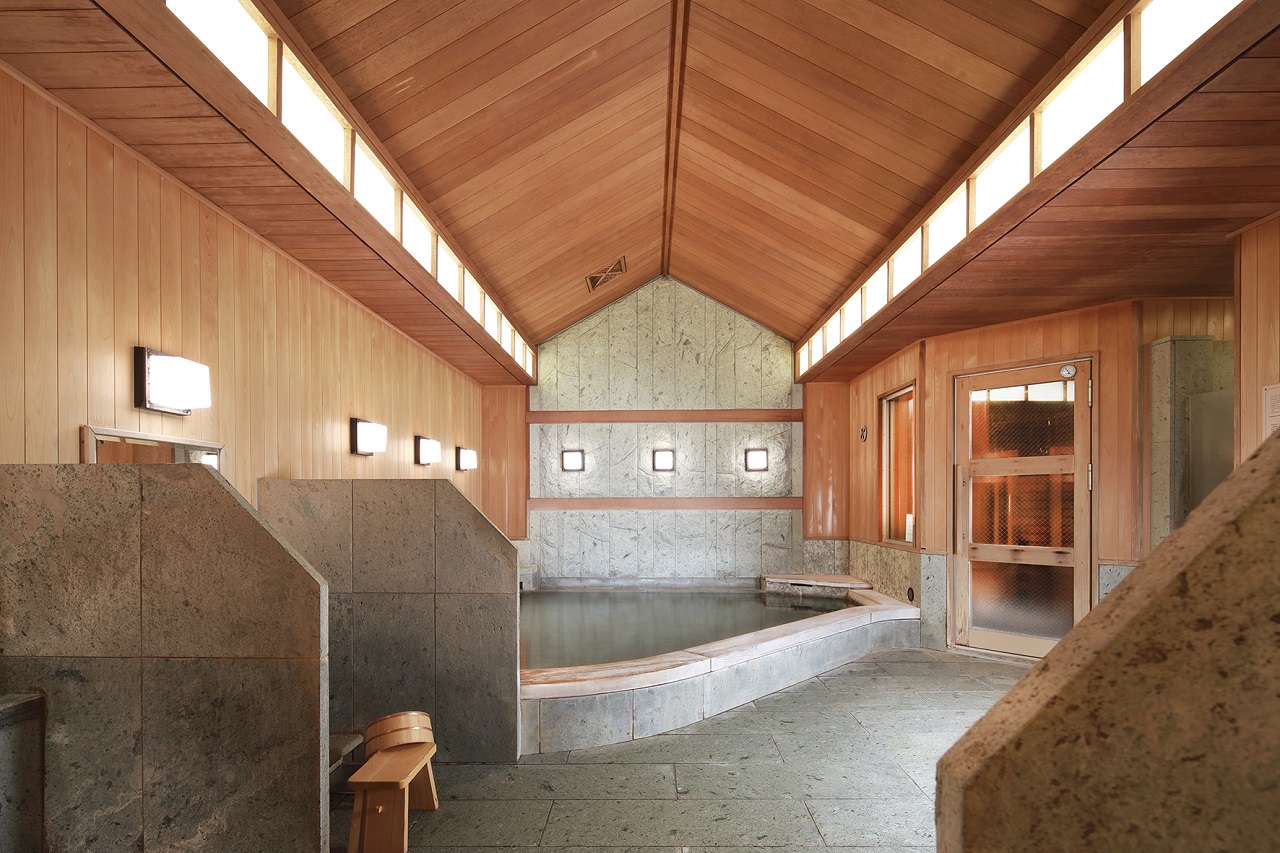 The Perfect Place to Bookend Your Japan Trip: Hotel Chinzanso Tokyo ...